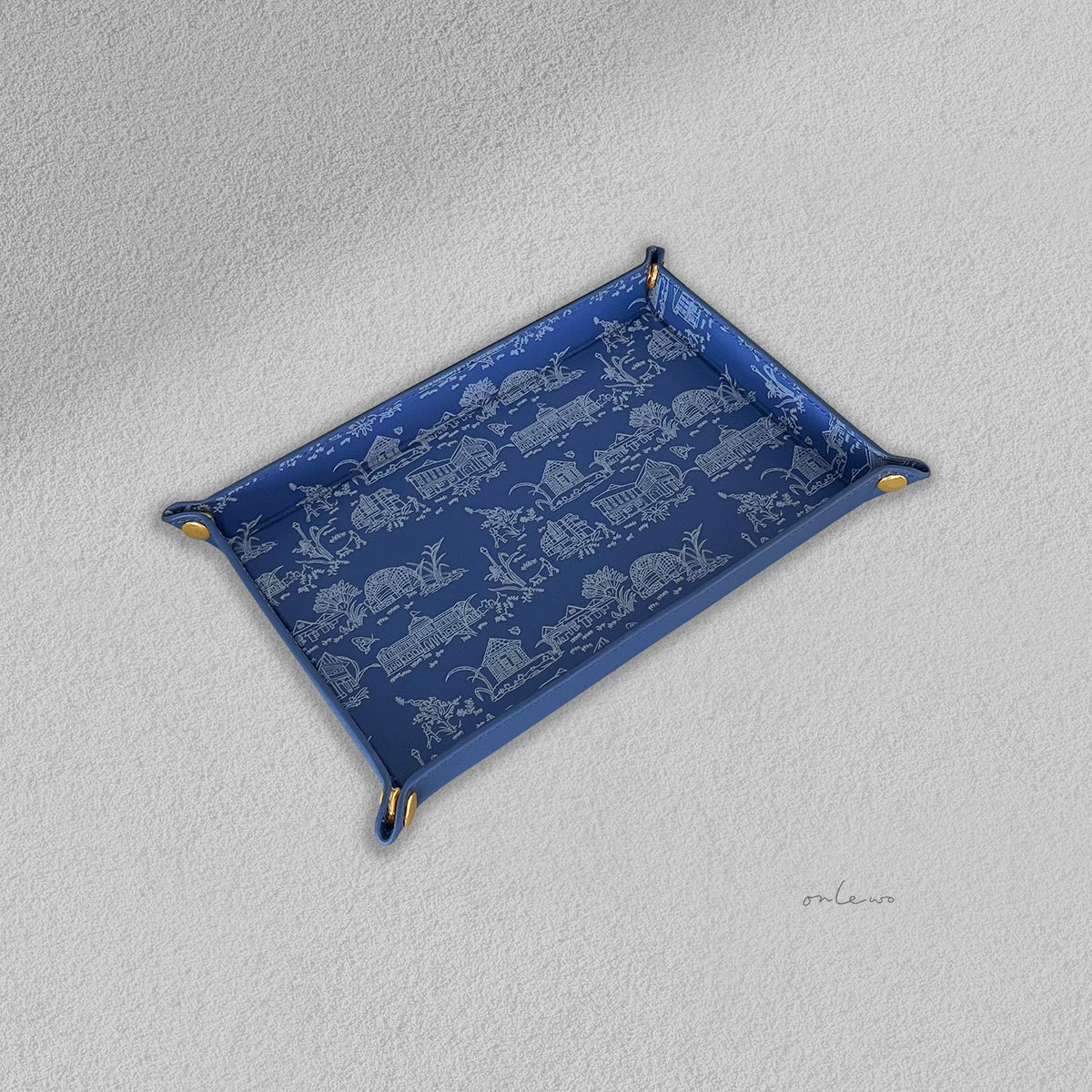 'CITY IN THE GARDEN' Leather Valet Tray | Heritage Singapore Gift ...